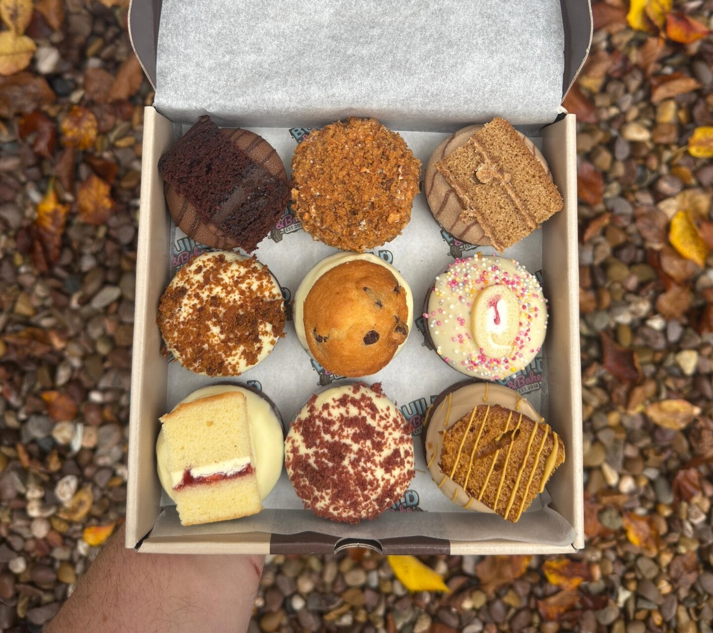 Cake me up brownie box | Build & Bake